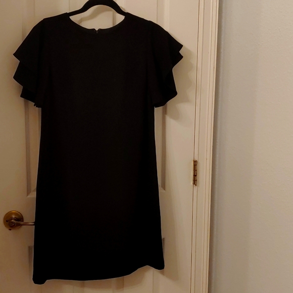 LF Leslie Fay | Dresses | Lf Leslie Fay Black Trapeze Dress With ...